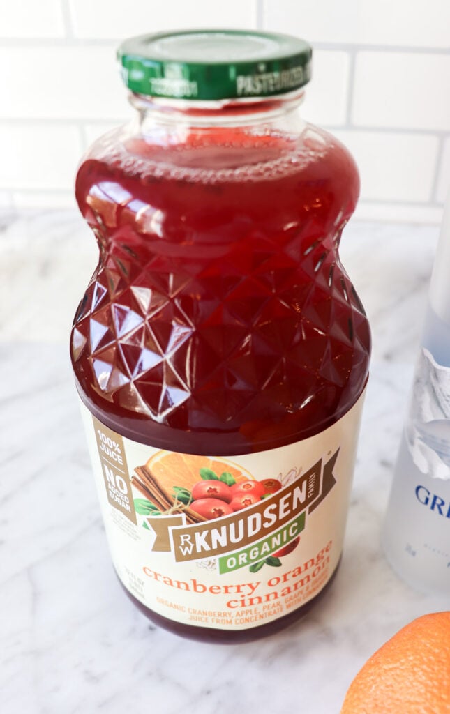 Christmas Cosmopolitan Cocktail Recipe - Living in Normal